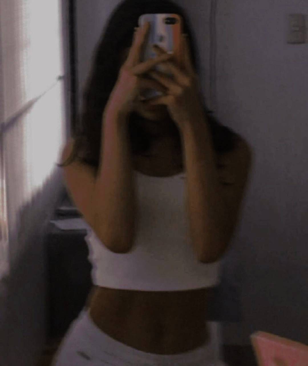 bored so thirst trap here | Scrolller