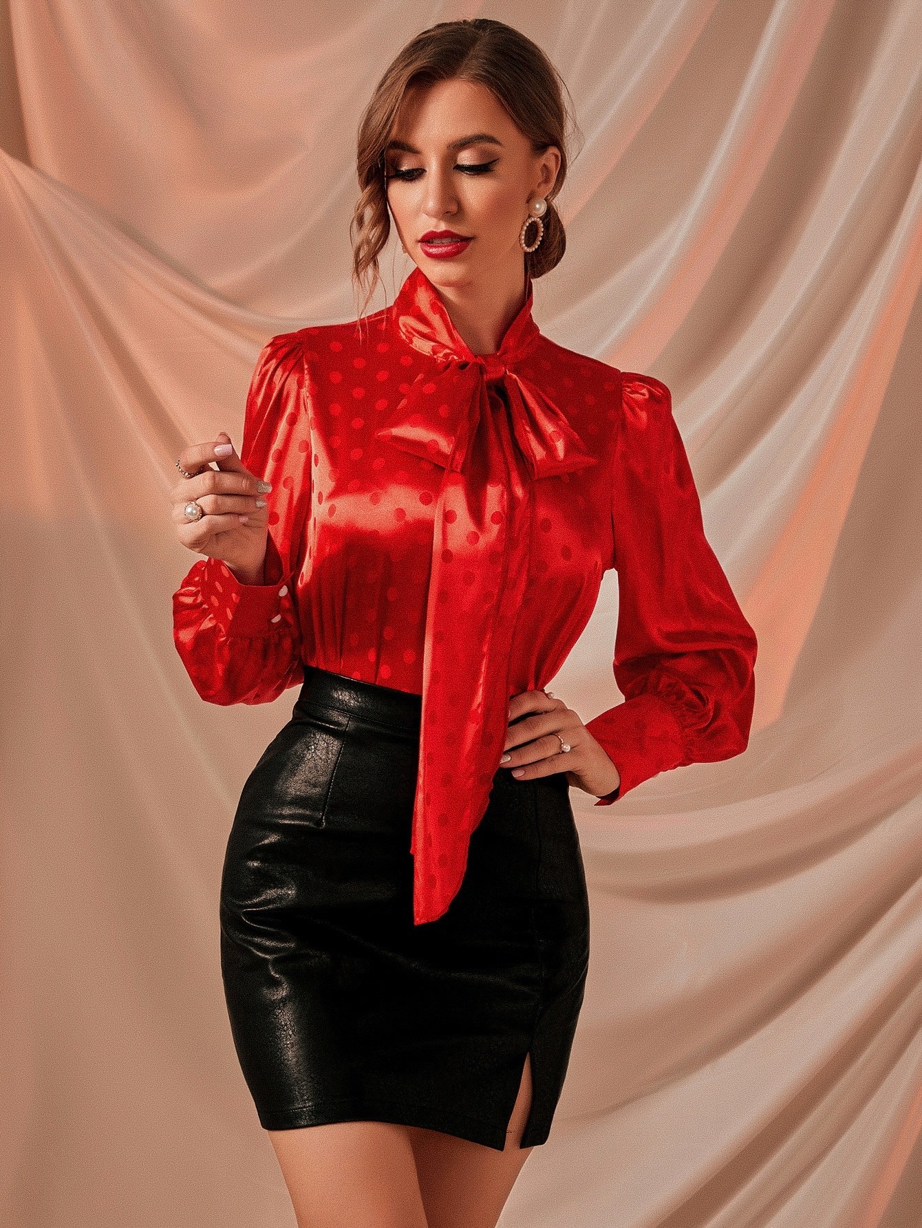 Bow blouse in red satin | Scrolller