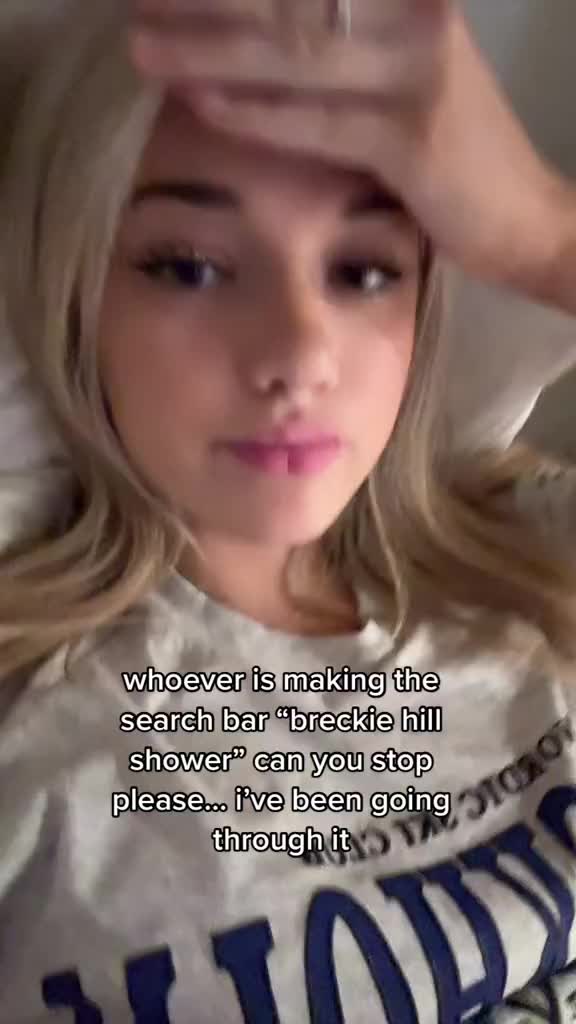 Breckie Hill - Closeup | Scrolller