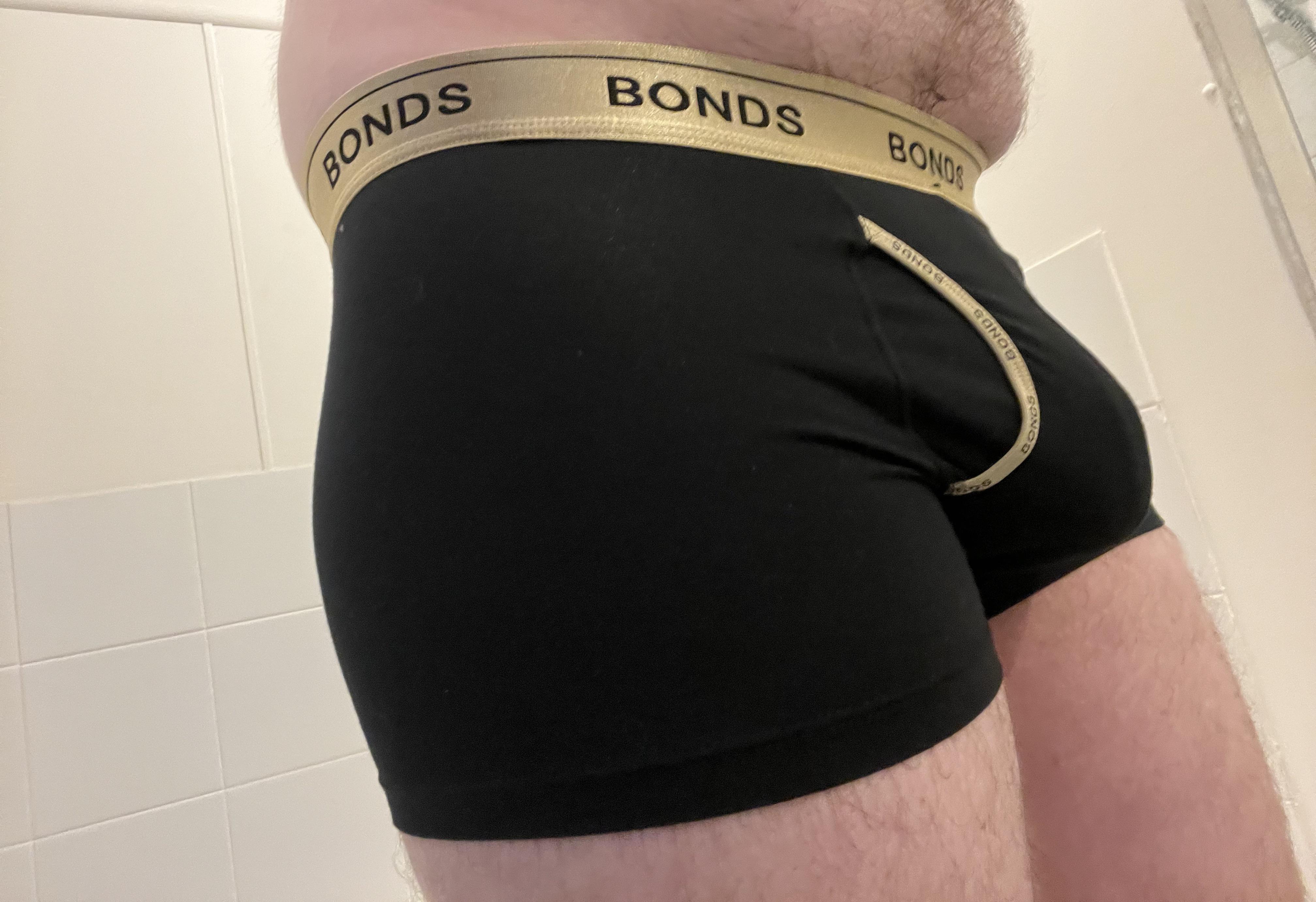 Bulging black with a gold band today | Scrolller