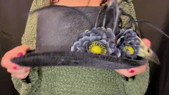 Busty bad magician trend is my new favorite | Scrolller