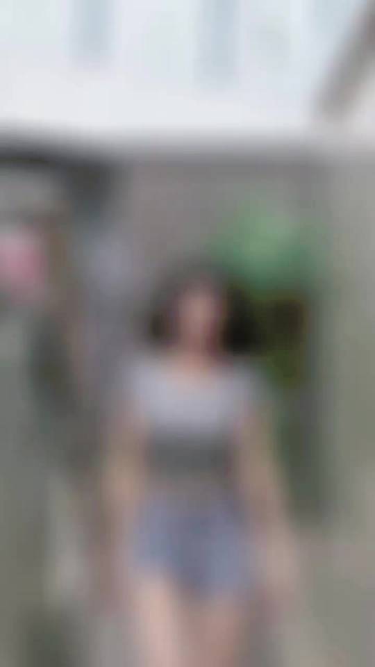 Busty chinese girl | Scrolller