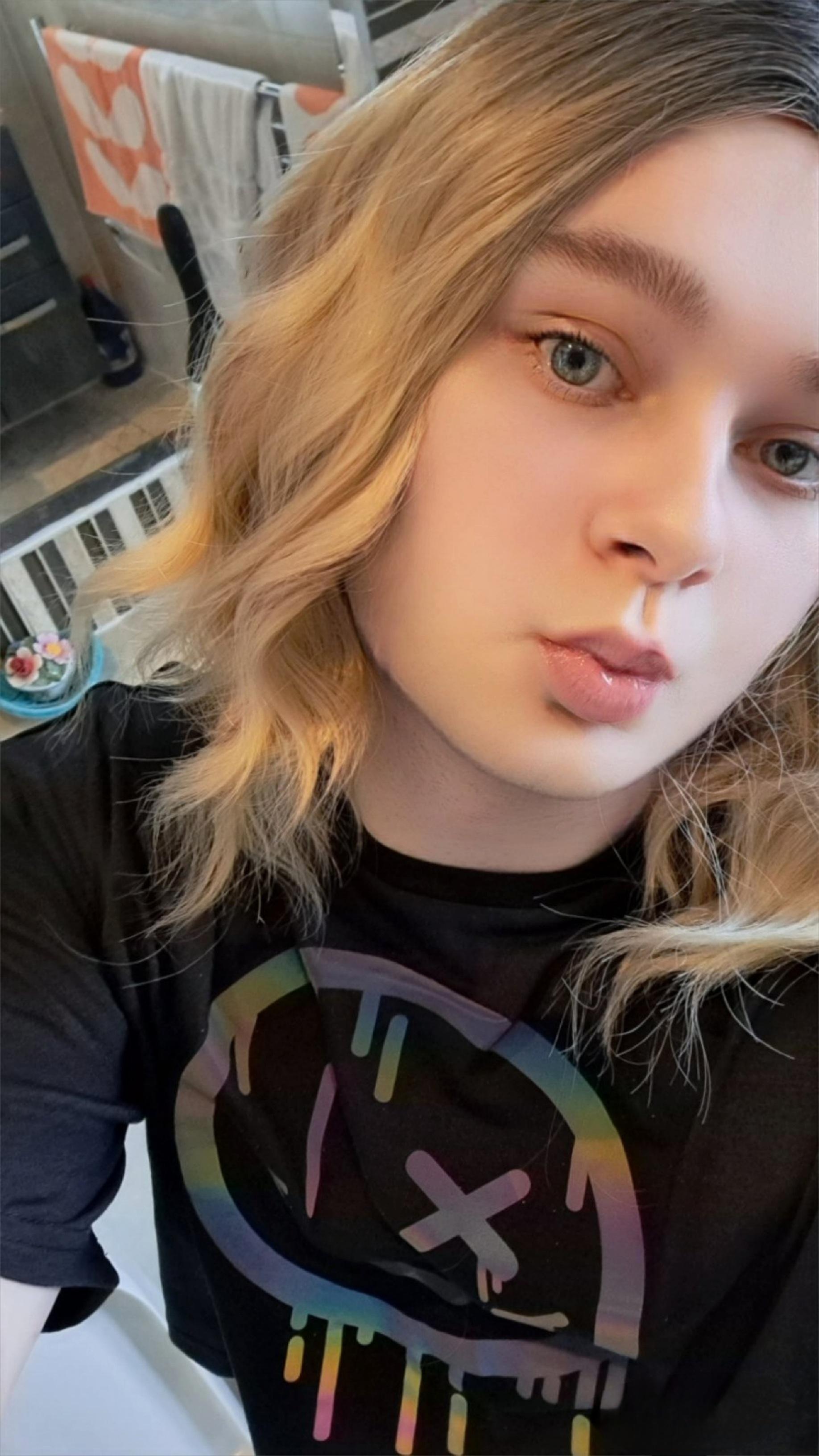 Can you tell I'm a guy? | Scrolller