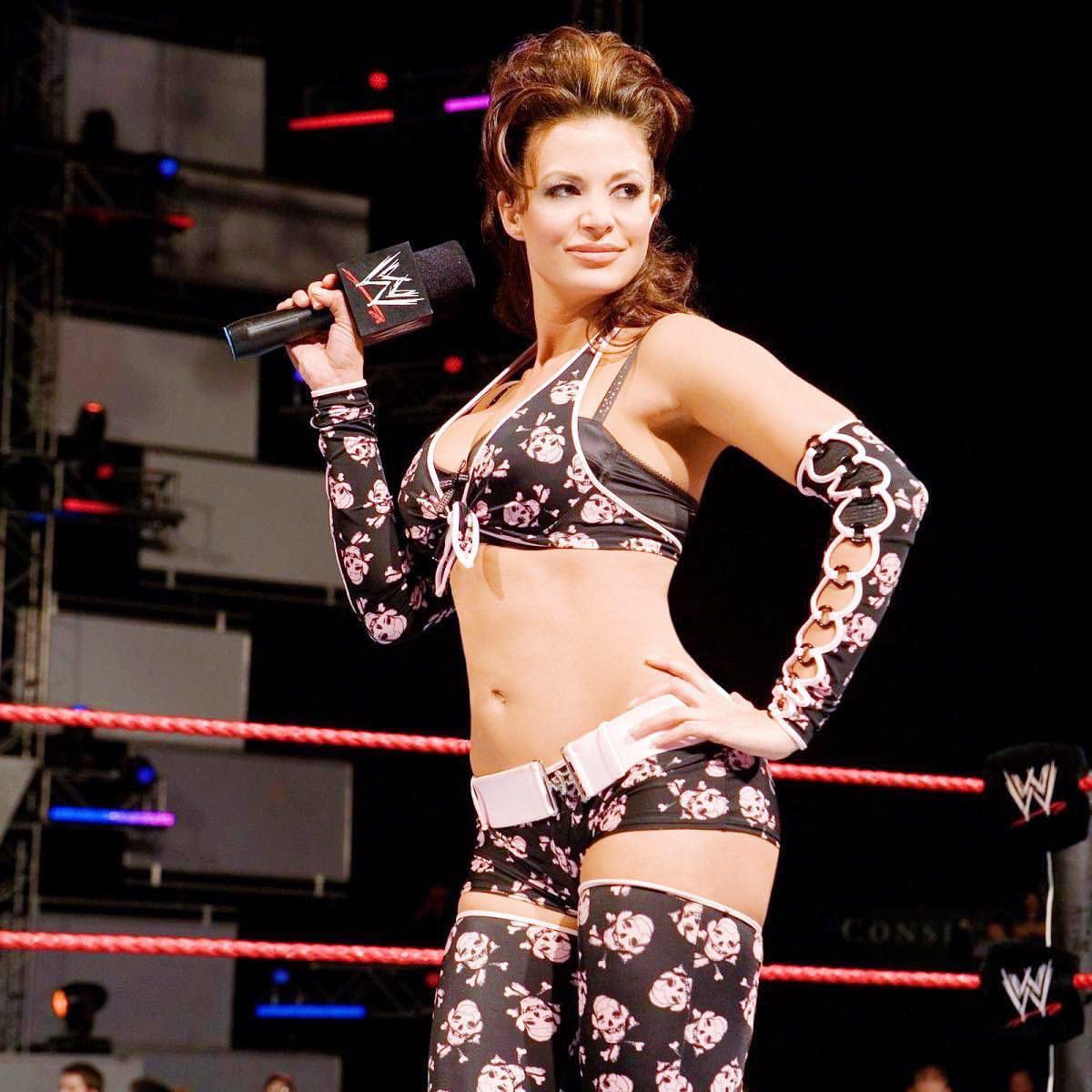 Candice Michelle | Scrolller