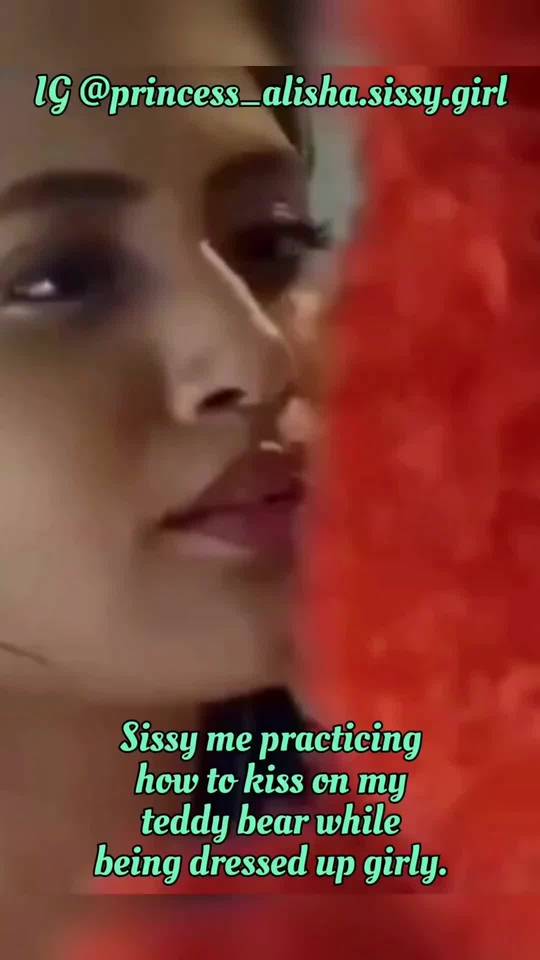 Caption GIF | Scrolller