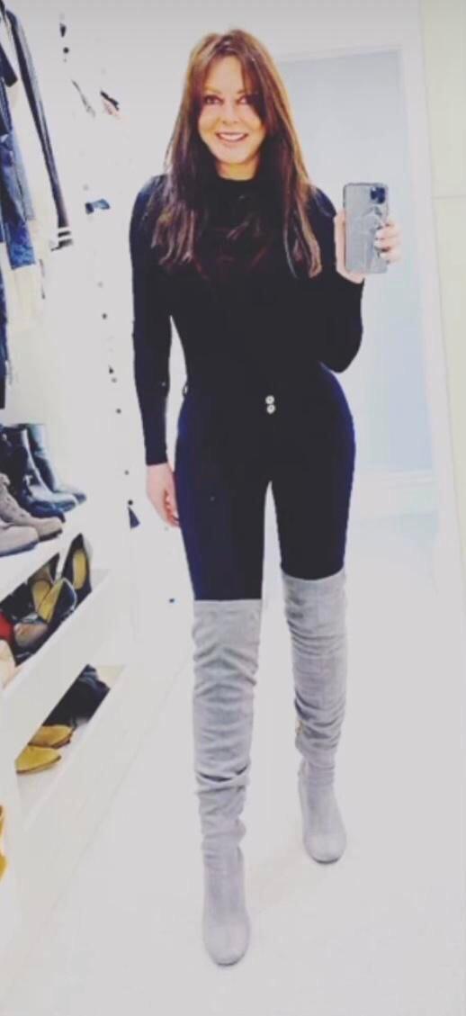 Carol Vorderman | Scrolller