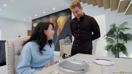 Celebrating Their Anniversary At A Fancy Restaurant | Scrolller