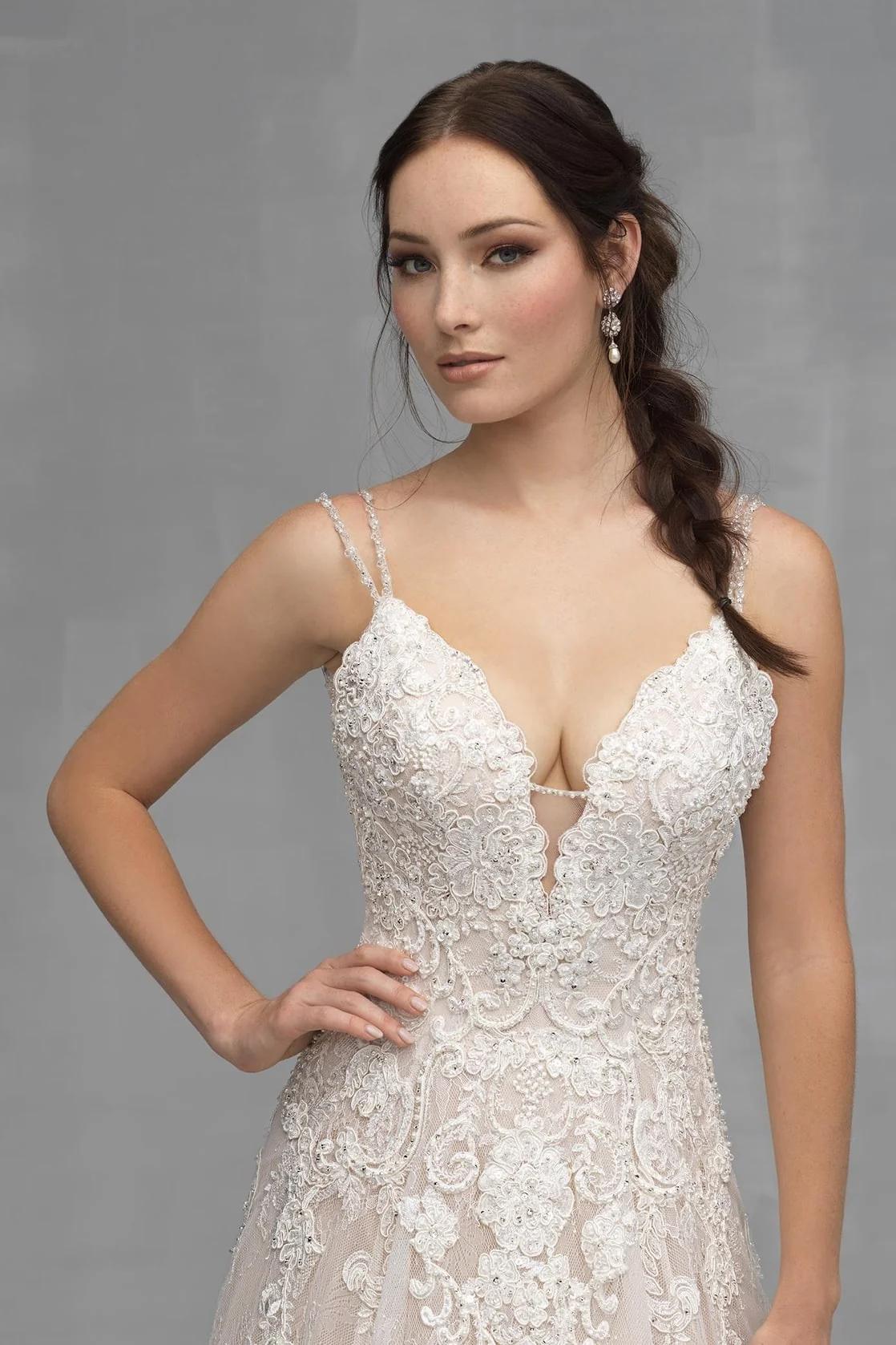 Chandler Bailey | Scrolller