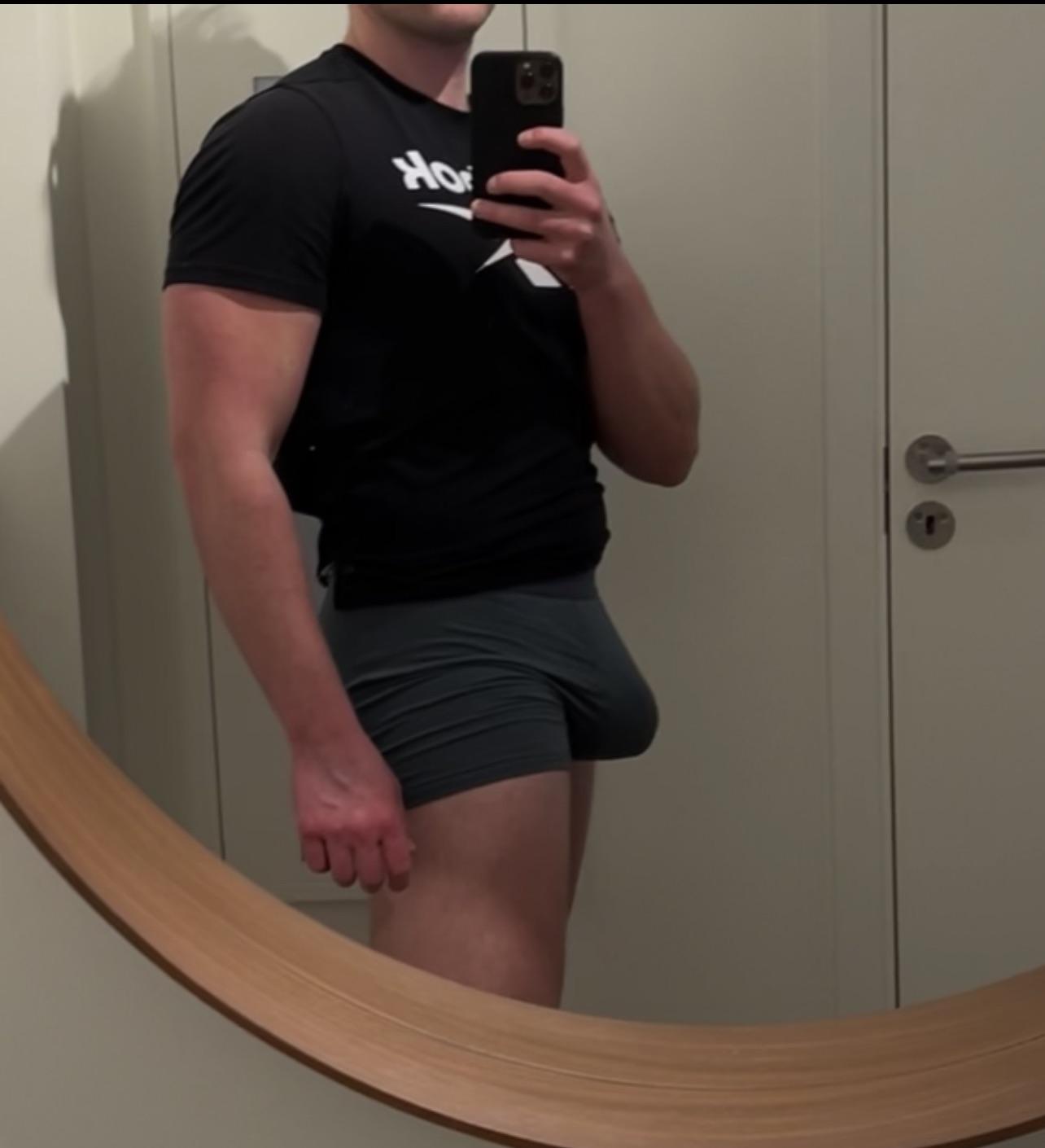 Checking the gains | Scrolller