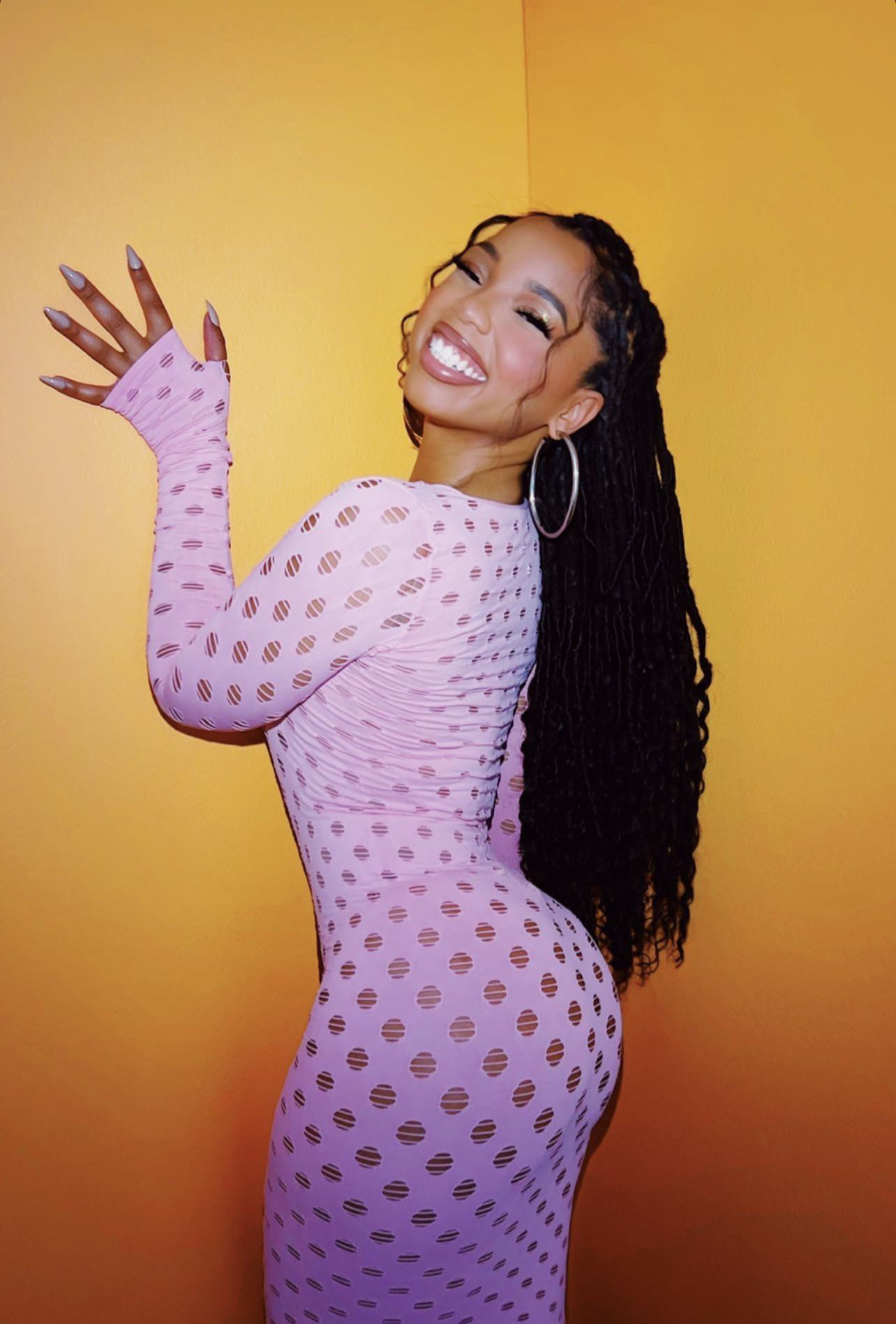 Chloe Bailey | Scrolller