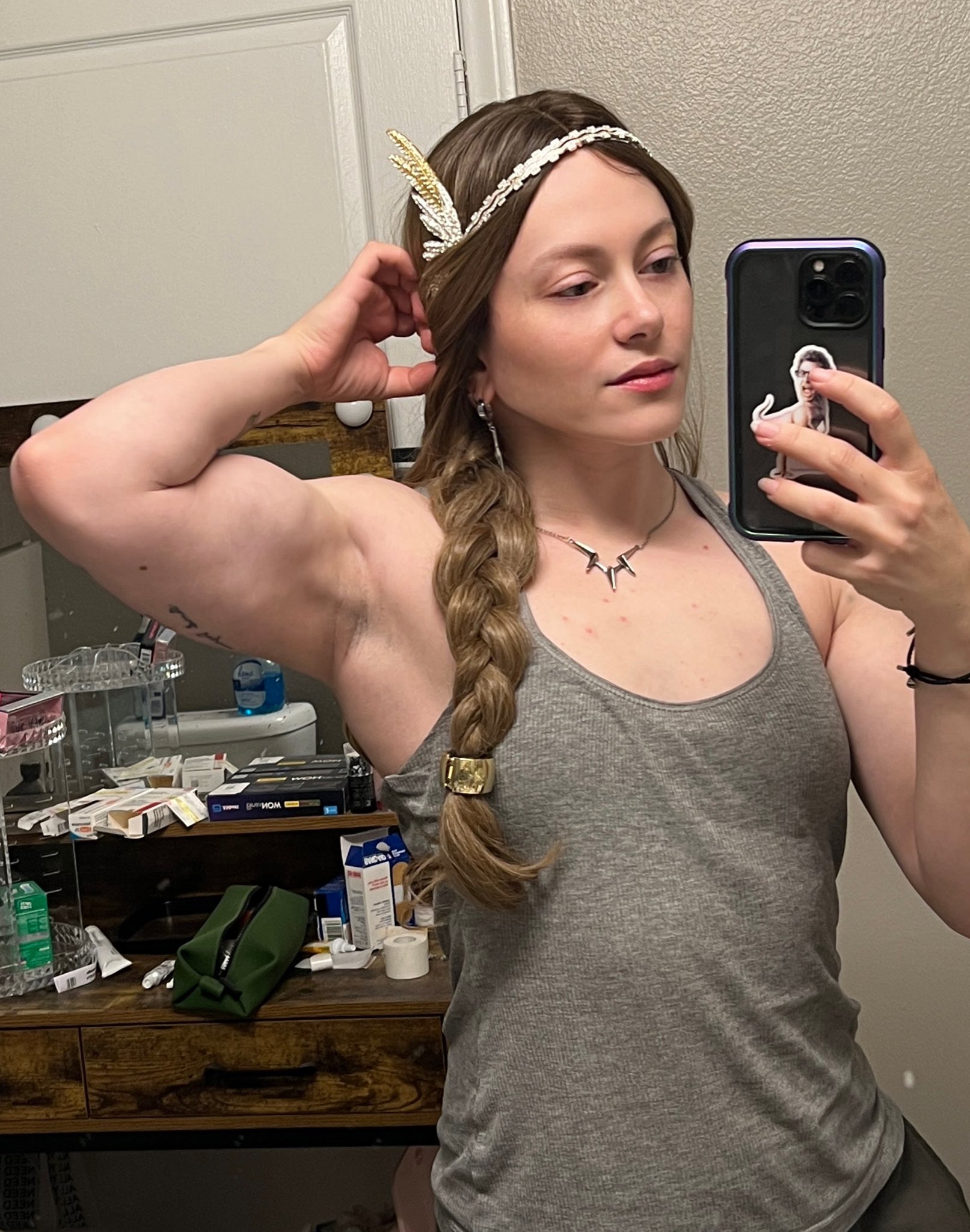 Claire Max | Scrolller