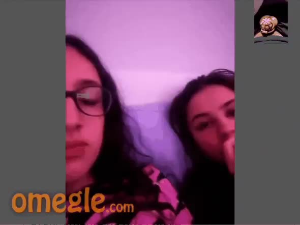 Clear gesture 🤏🏻 | Scrolller