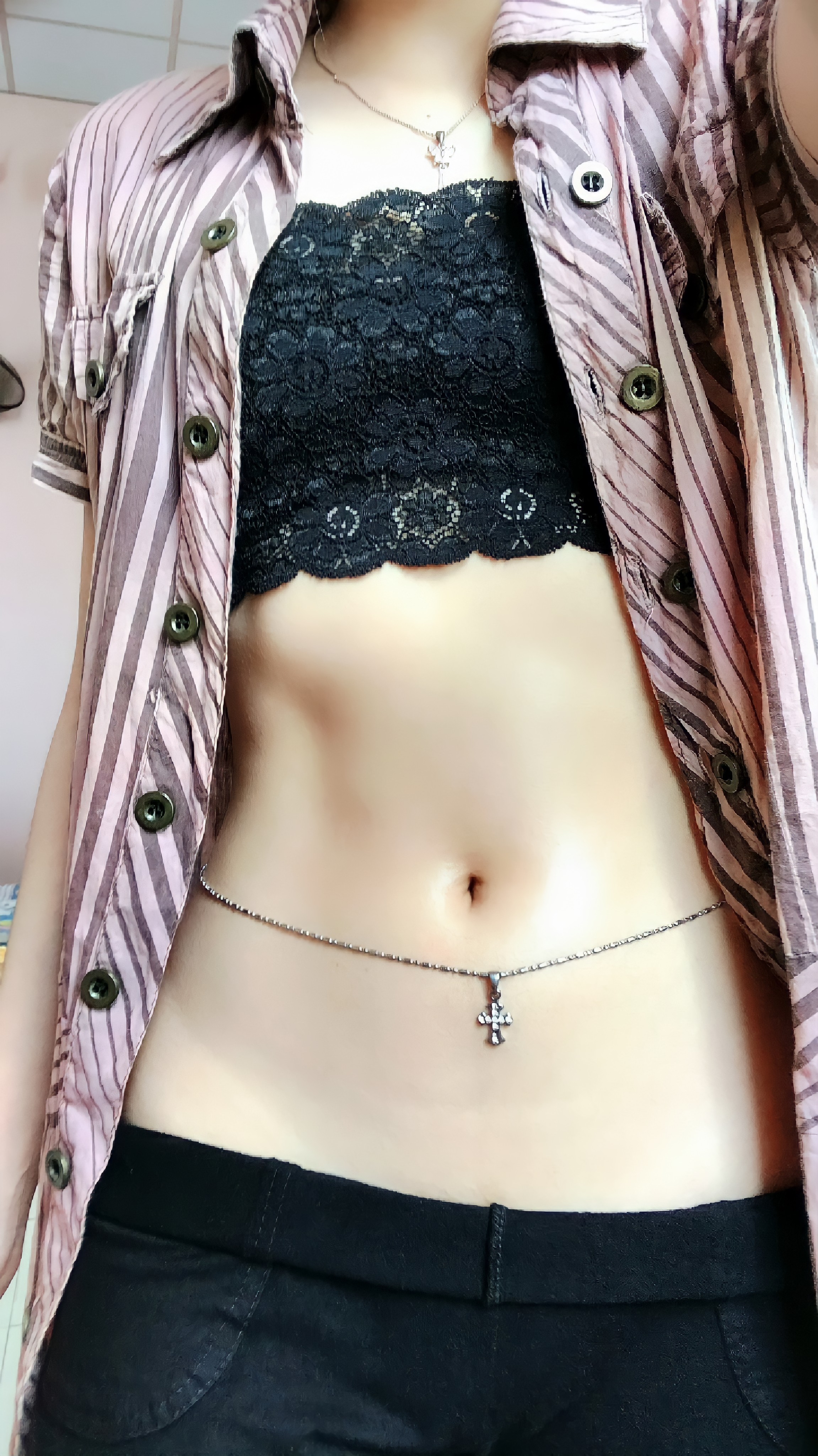 Close-up of my oiled belly, belly button, and midriff | Scrolller