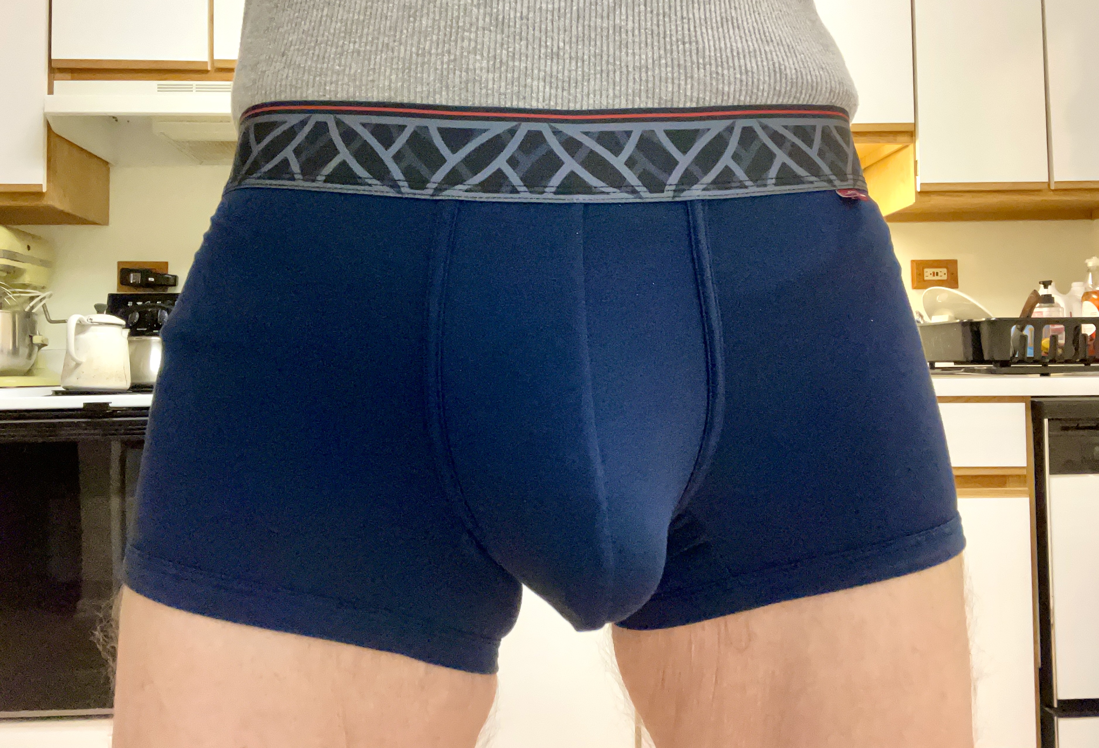 Crazy Waistband, Crazy Bulge | Scrolller