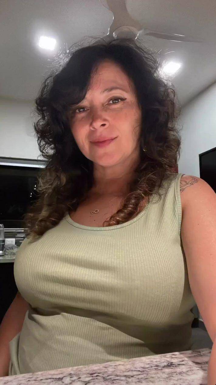 Cristina Hernandez (voice actress) | Scrolller