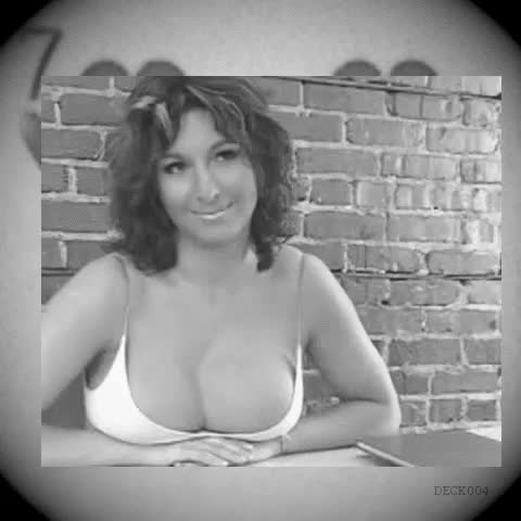 Cynthia Pendragon | Scrolller