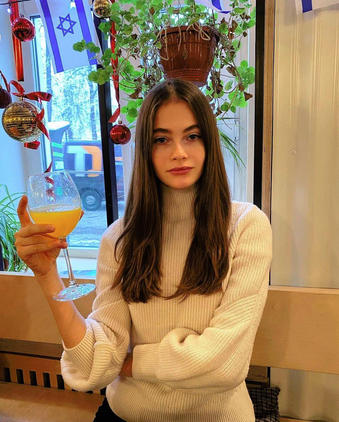 Daria Vlasova | Scrolller