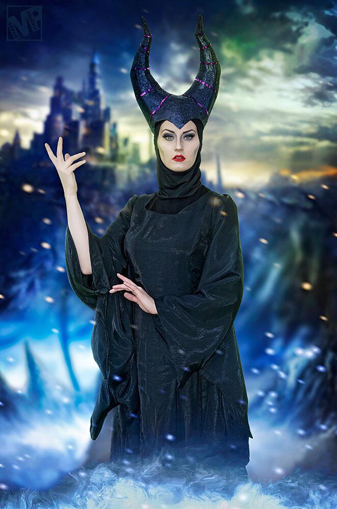 Dayna Sauble as Maleficent [photographer] | Scrolller