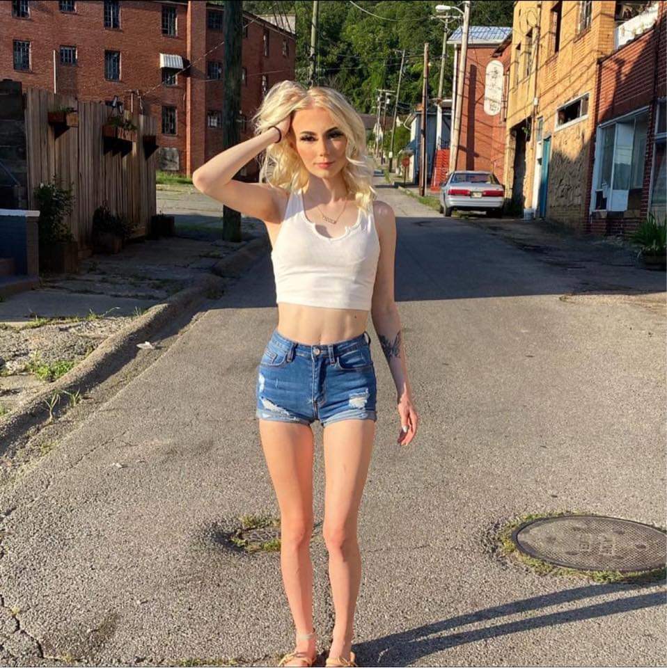 Definitely smashin | Scrolller