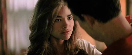 Denise Richards and Neve Campbell in Wild Things. 1998 | Scrolller