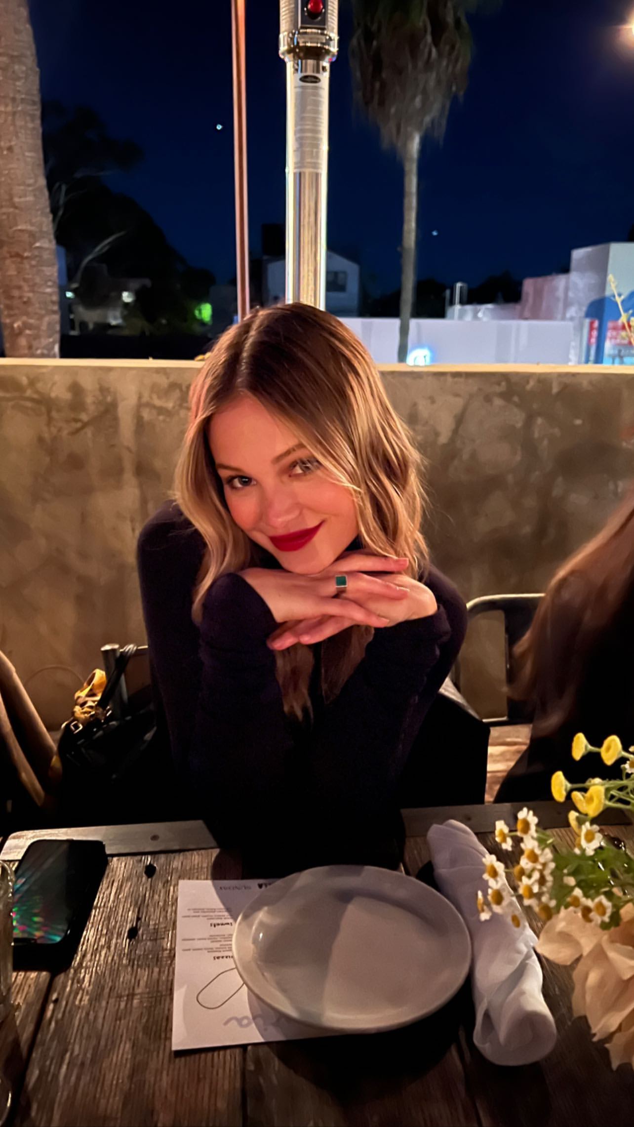 dinner date | Scrolller