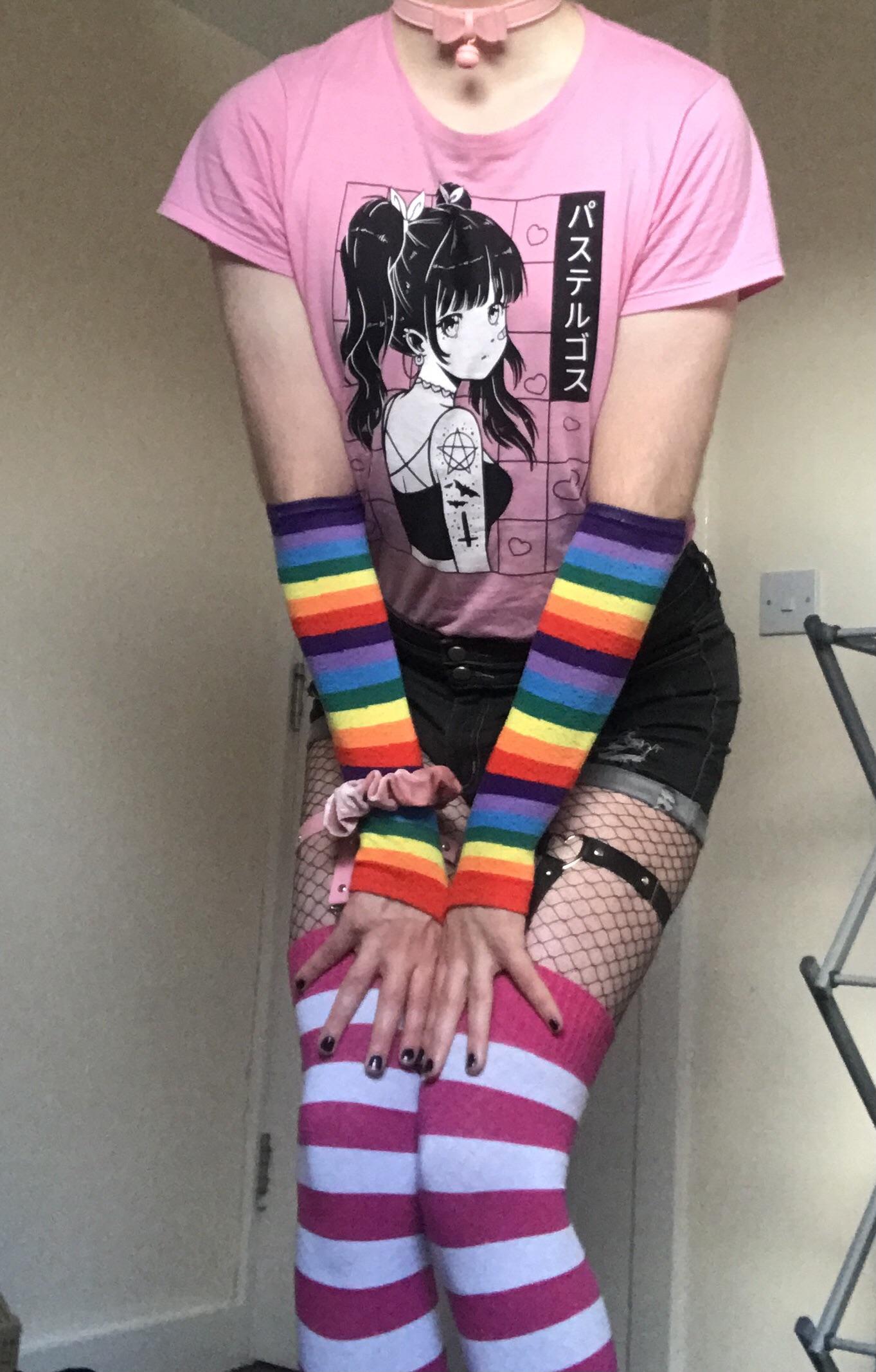 Do i look submissive and breedable enough in this outfit? 🥰 | Scrolller