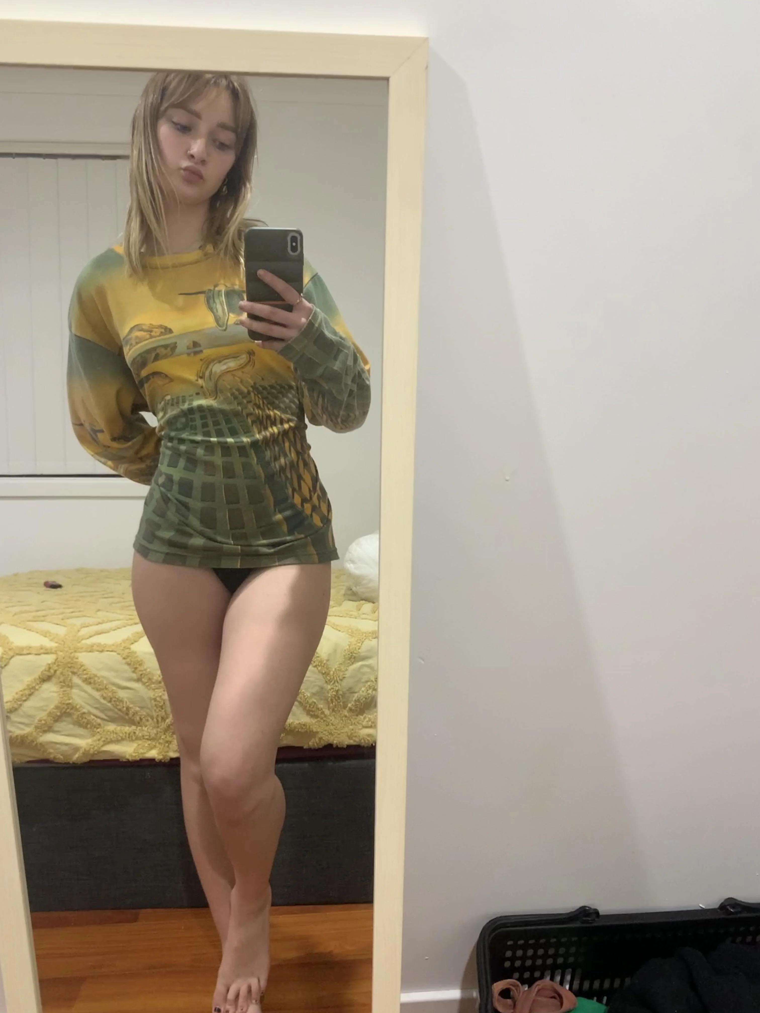 do you like me?? | Scrolller