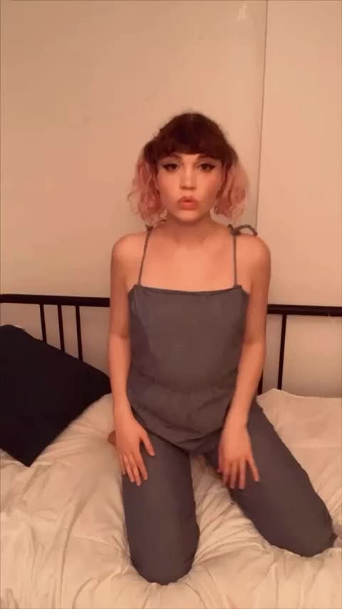 Do you like me more with my romper on or off? :3 | Scrolller