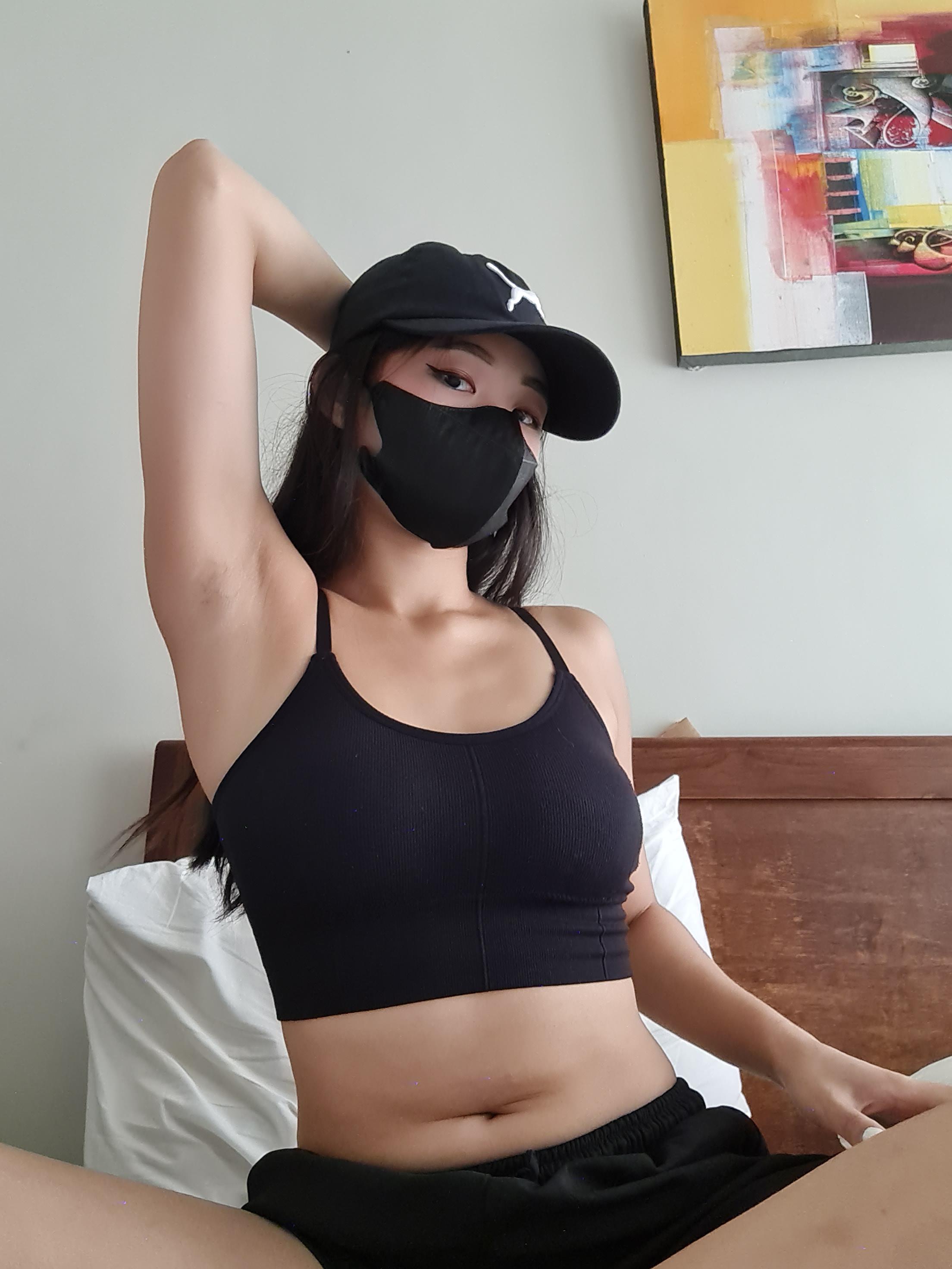 Do you like smooth asians? | Scrolller