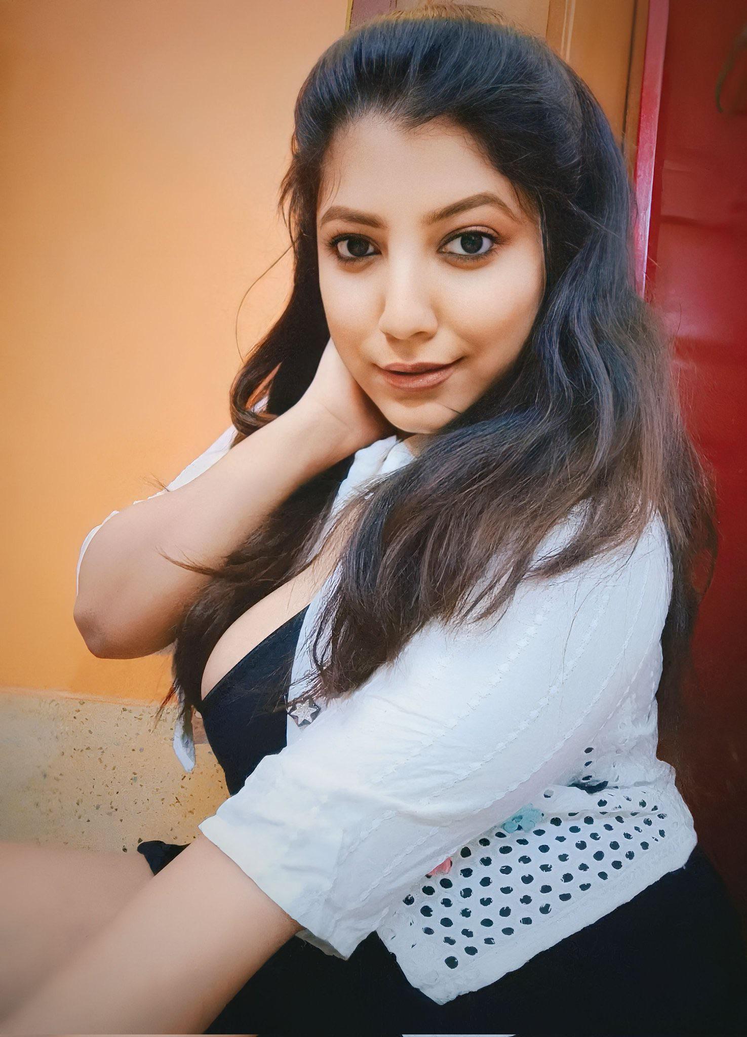 Do you like them.😉 F32. Ready for tonight | Scrolller