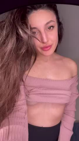 Do you want a petite virgin in your bed? | Scrolller