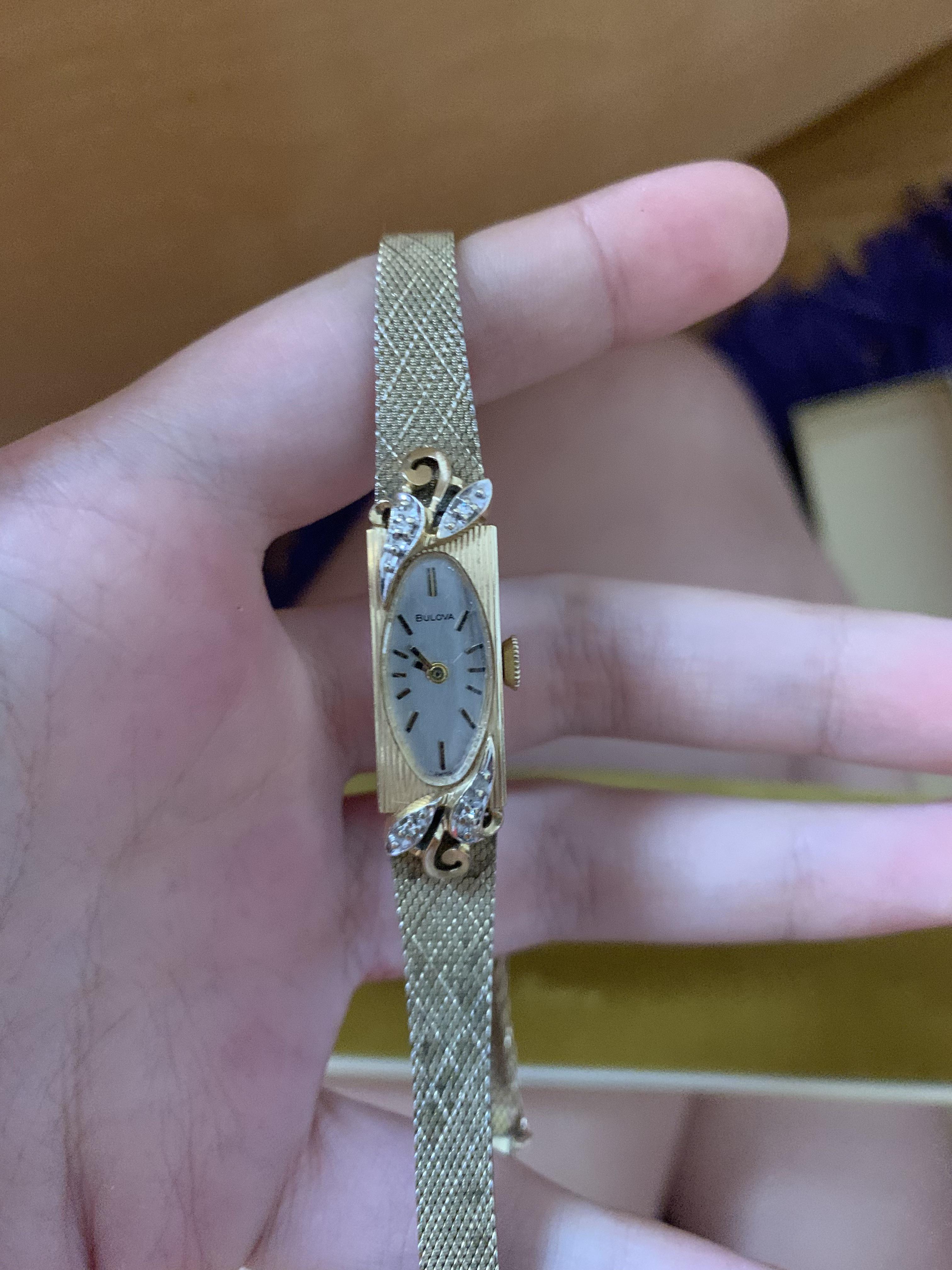 Does anyone know the model and cost estimate of this? | Scrolller