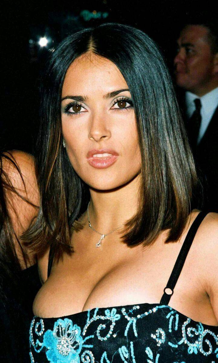 Dogma premiere,1999 | Scrolller