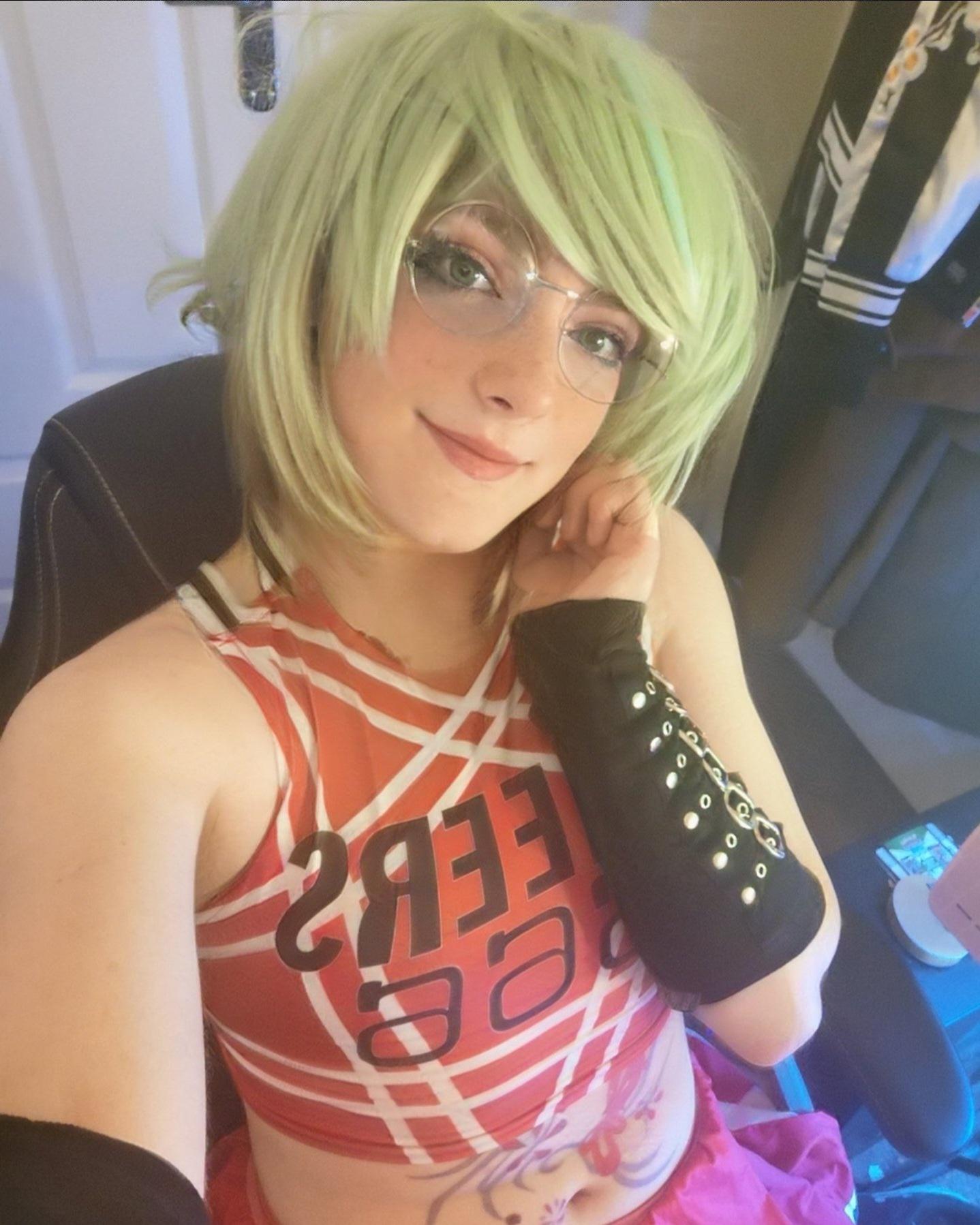 Don't hold back xxx | Scrolller