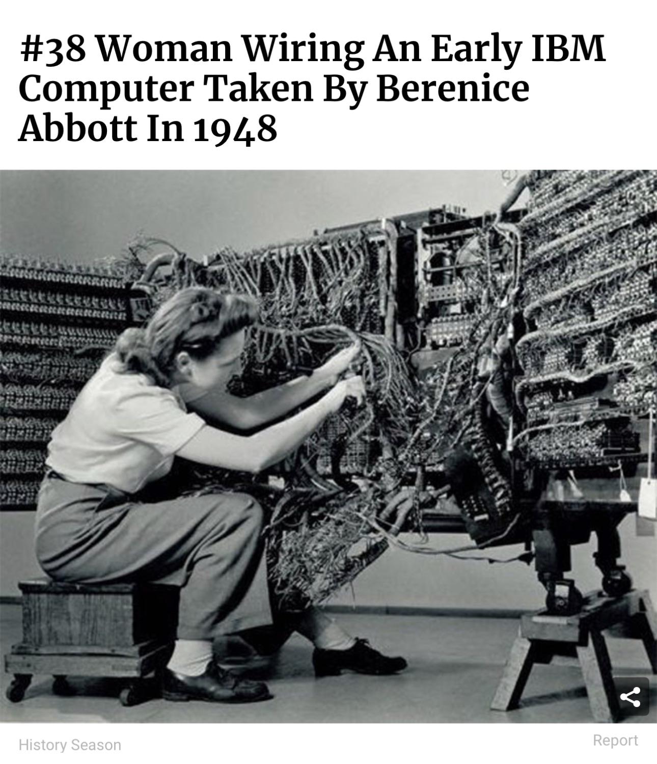 Early tech worker | Scrolller