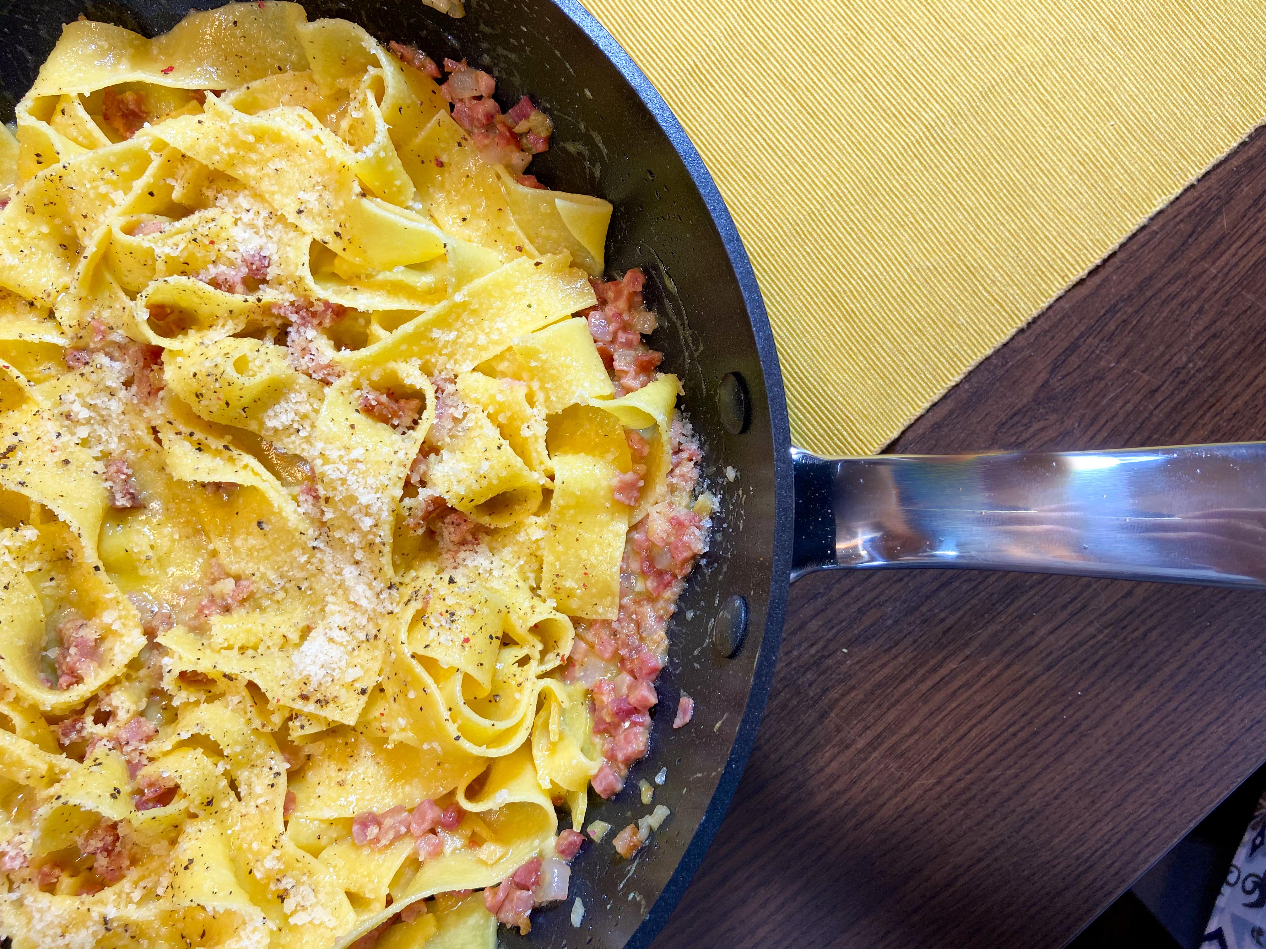 Easy Pasta Carbonara - Recipe in comments | Scrolller