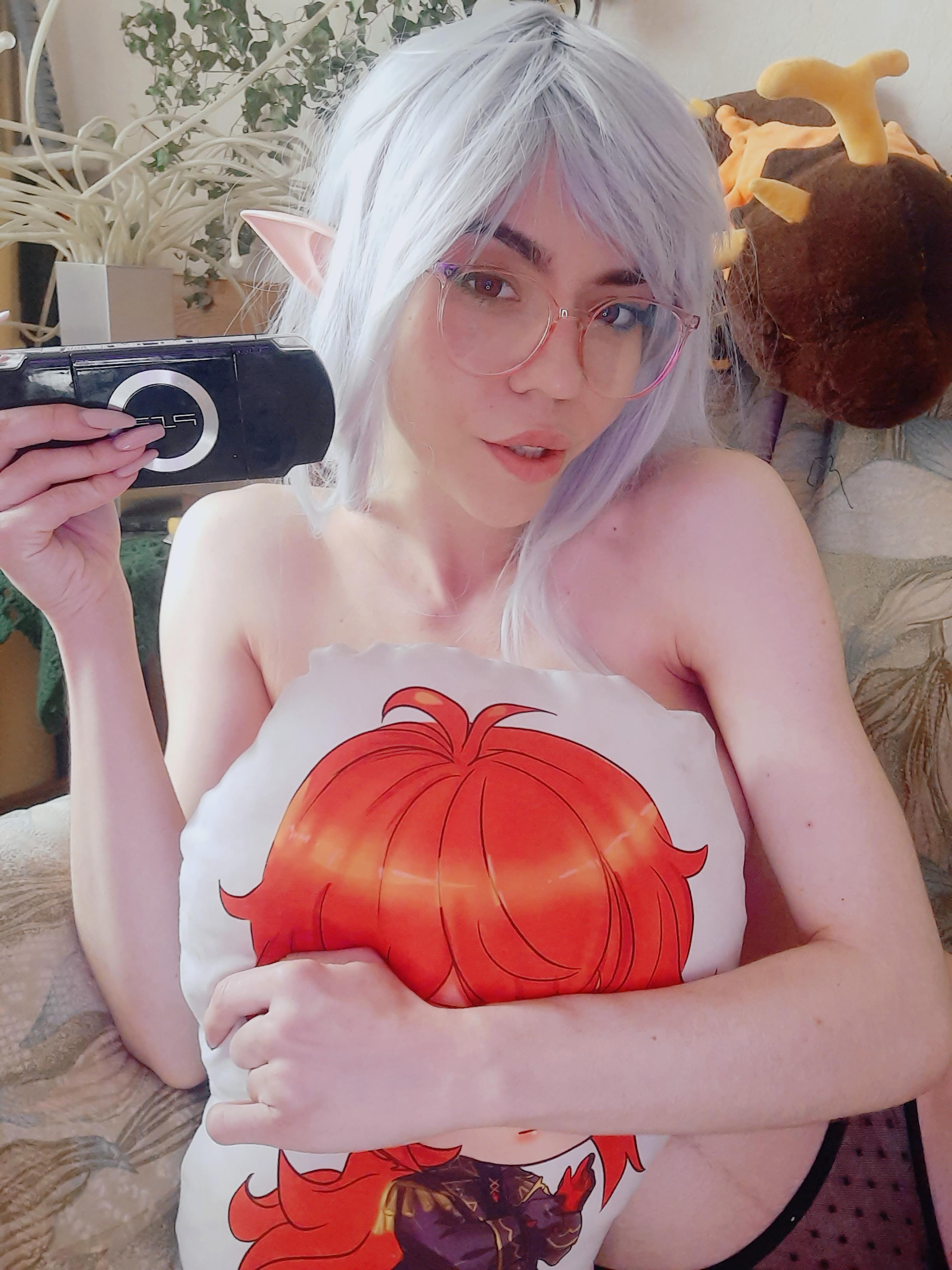 Elves play too | Scrolller