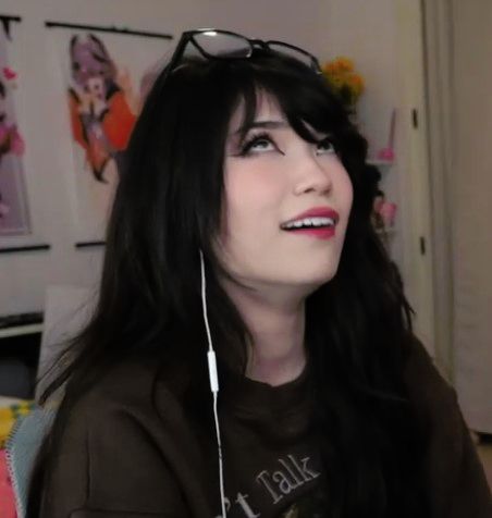 Emiru Ahegao | Scrolller