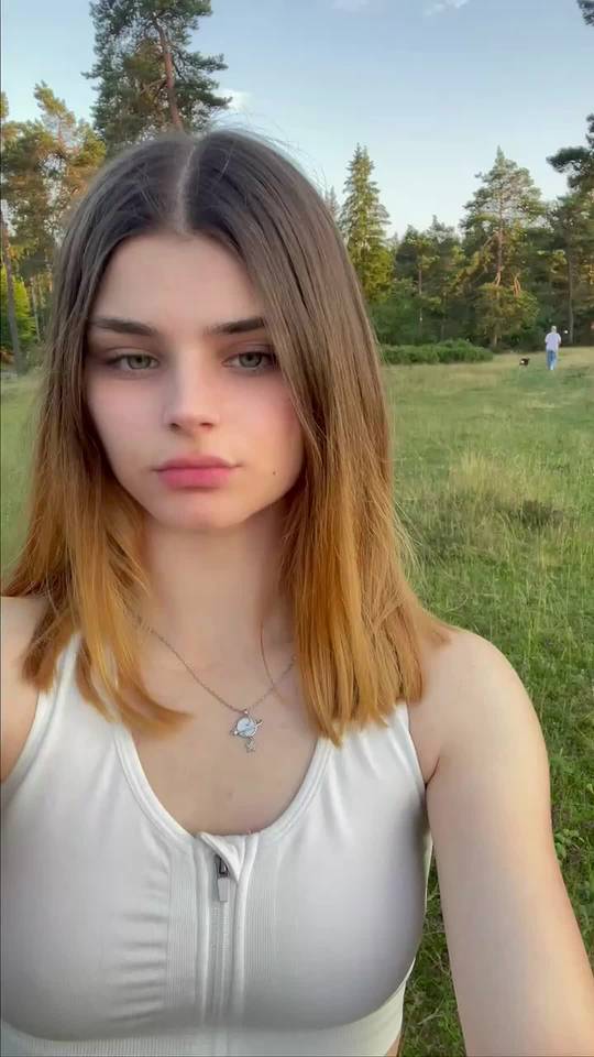 enjoying the breeze on my '05 nips, just hoping the guy behind behaves | Scrolller