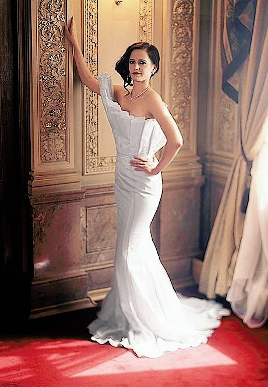 Eva Green | Scrolller