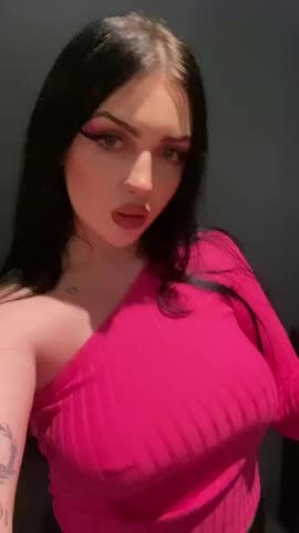 Evening cigarette | Scrolller