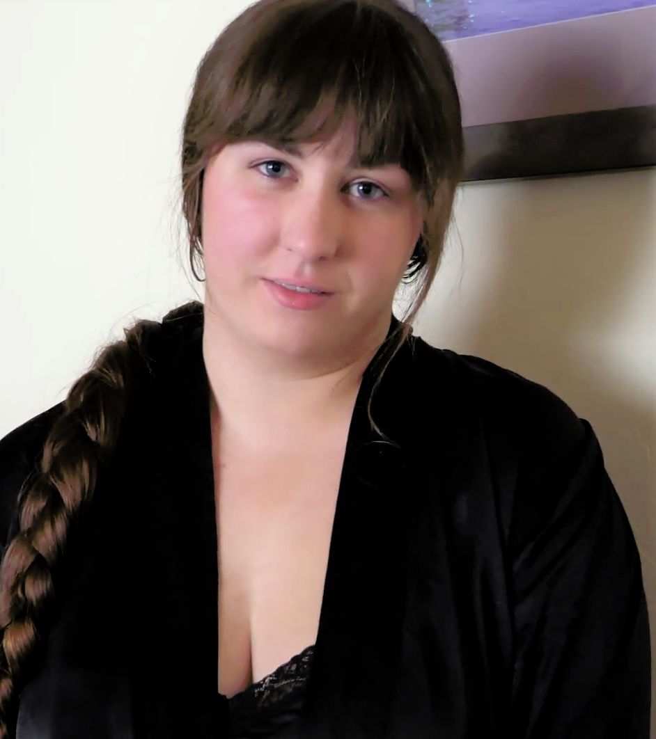 Favourite Face Monday | Scrolller