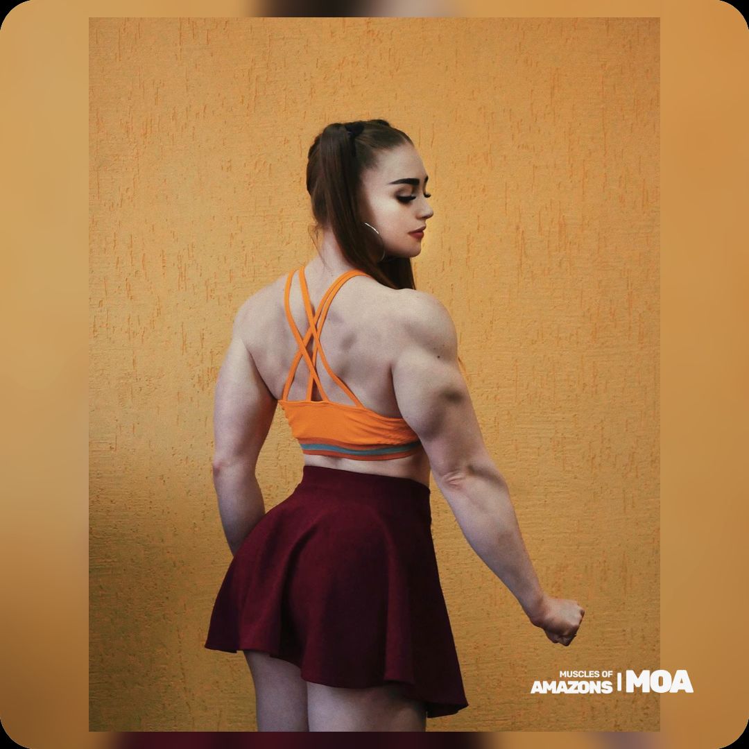 FBB - Julia Vins | Scrolller