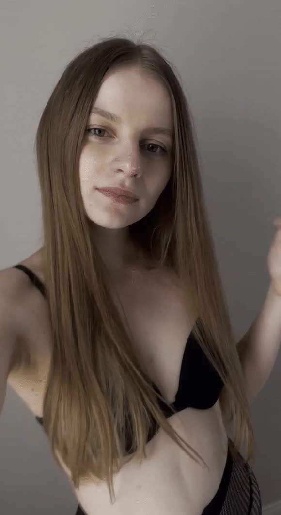 Feeling extra slutty today.. Booty ready for play | Scrolller