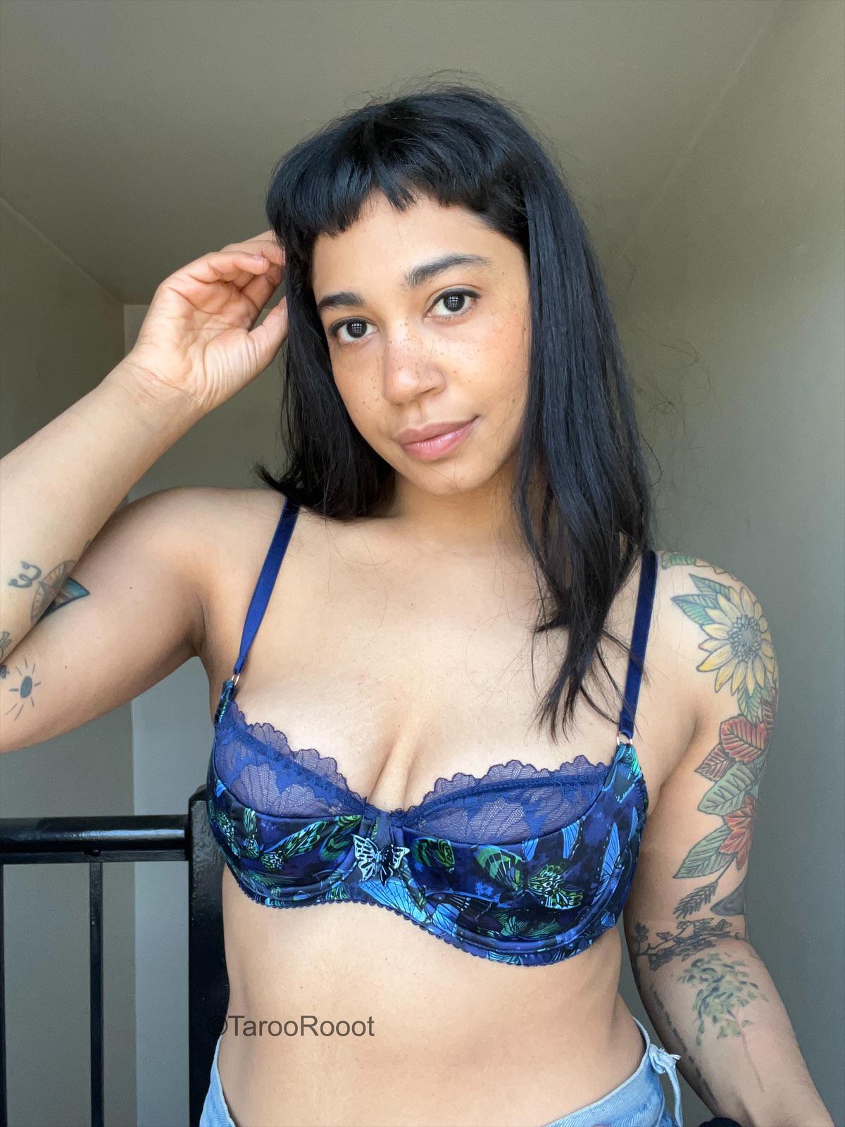 Feeling very pretty in this | Scrolller