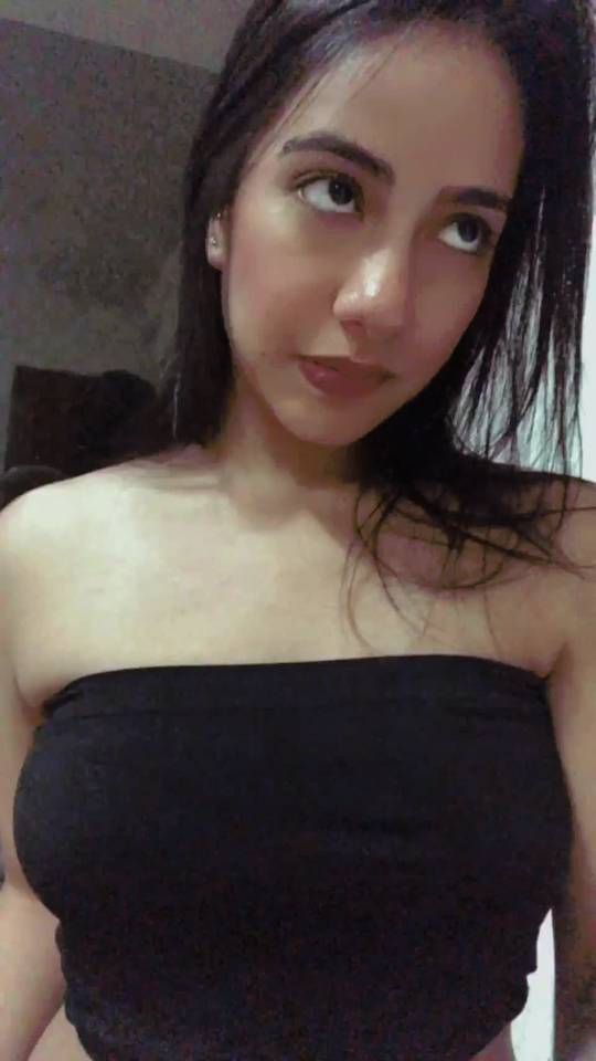 First post kinda nervous👉👈🥺 | Scrolller