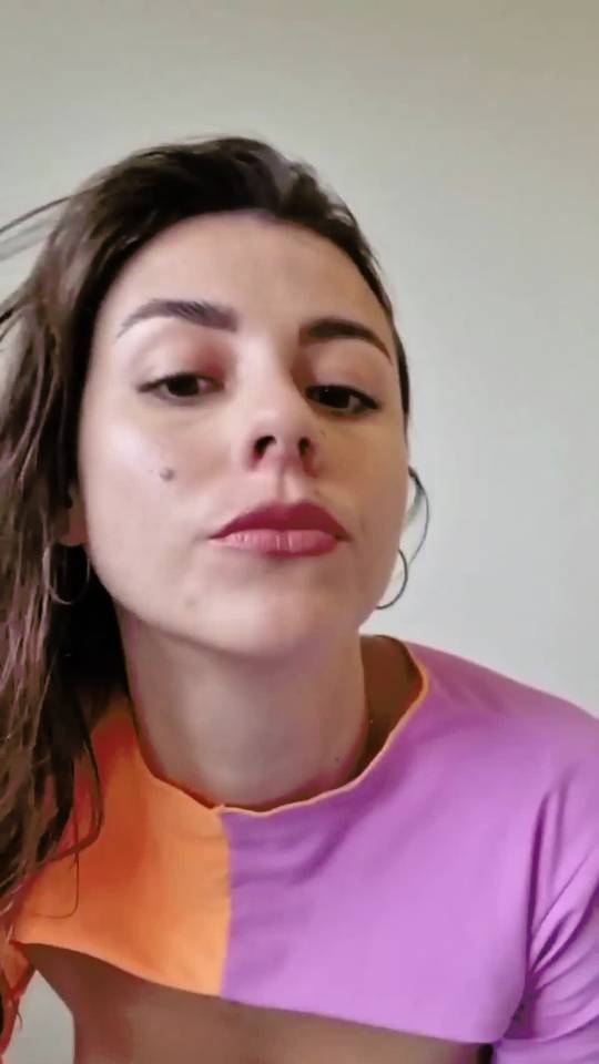 First time posting here my funsized titties 💗 | Scrolller