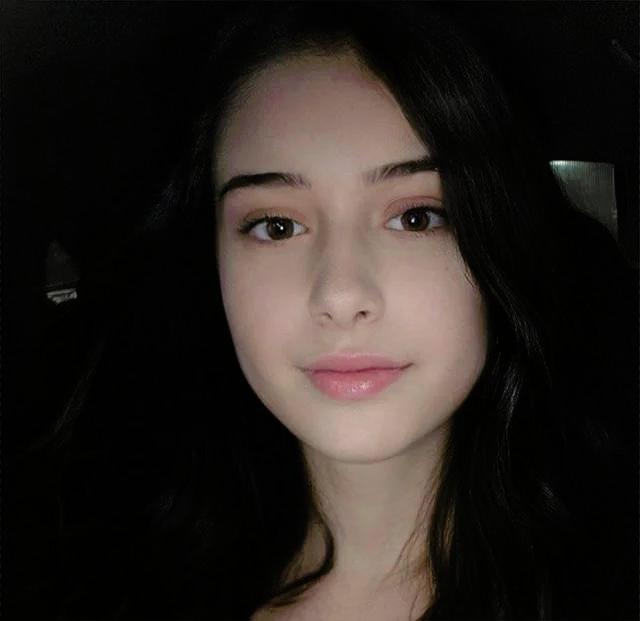 First time posting my face here :) | Scrolller