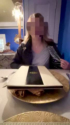 Flashing my tits in the restaurant! | Scrolller