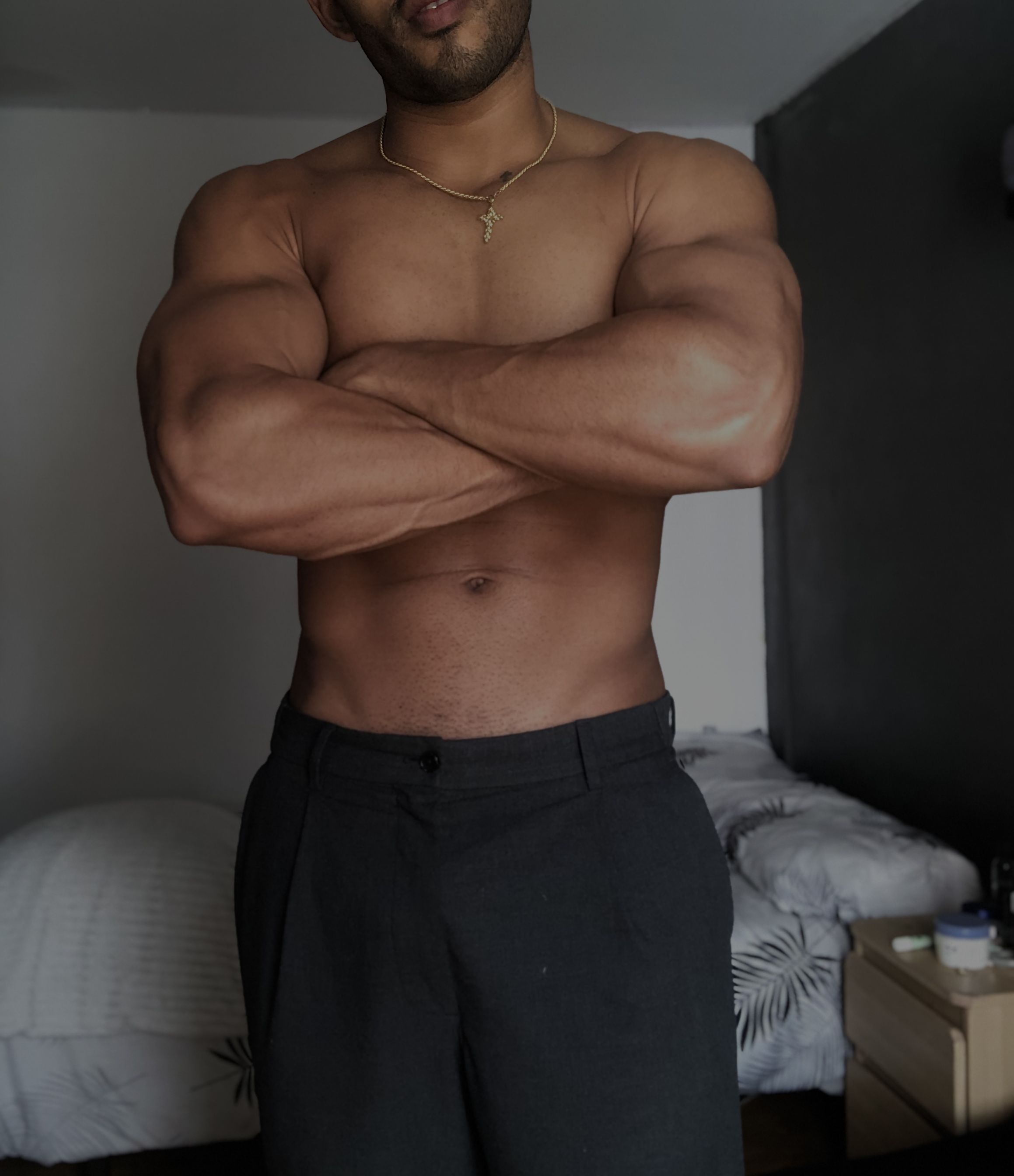 Forearms and veins | Scrolller